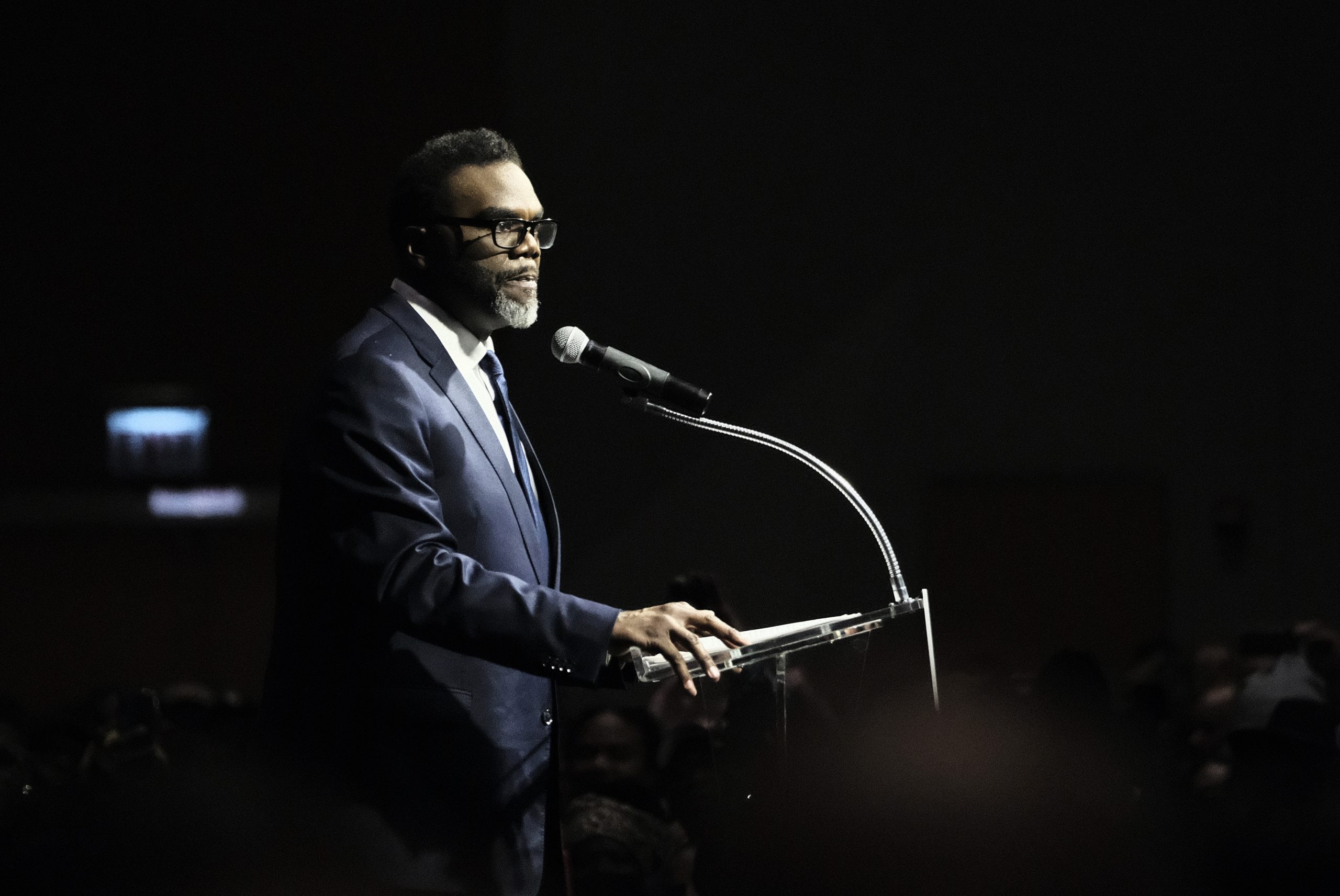 Greising: Brandon Johnson pushes back on independence in the City Council